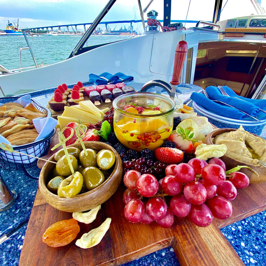 Sail Riviera San Diego – Enjoy the freedom of your own floating island