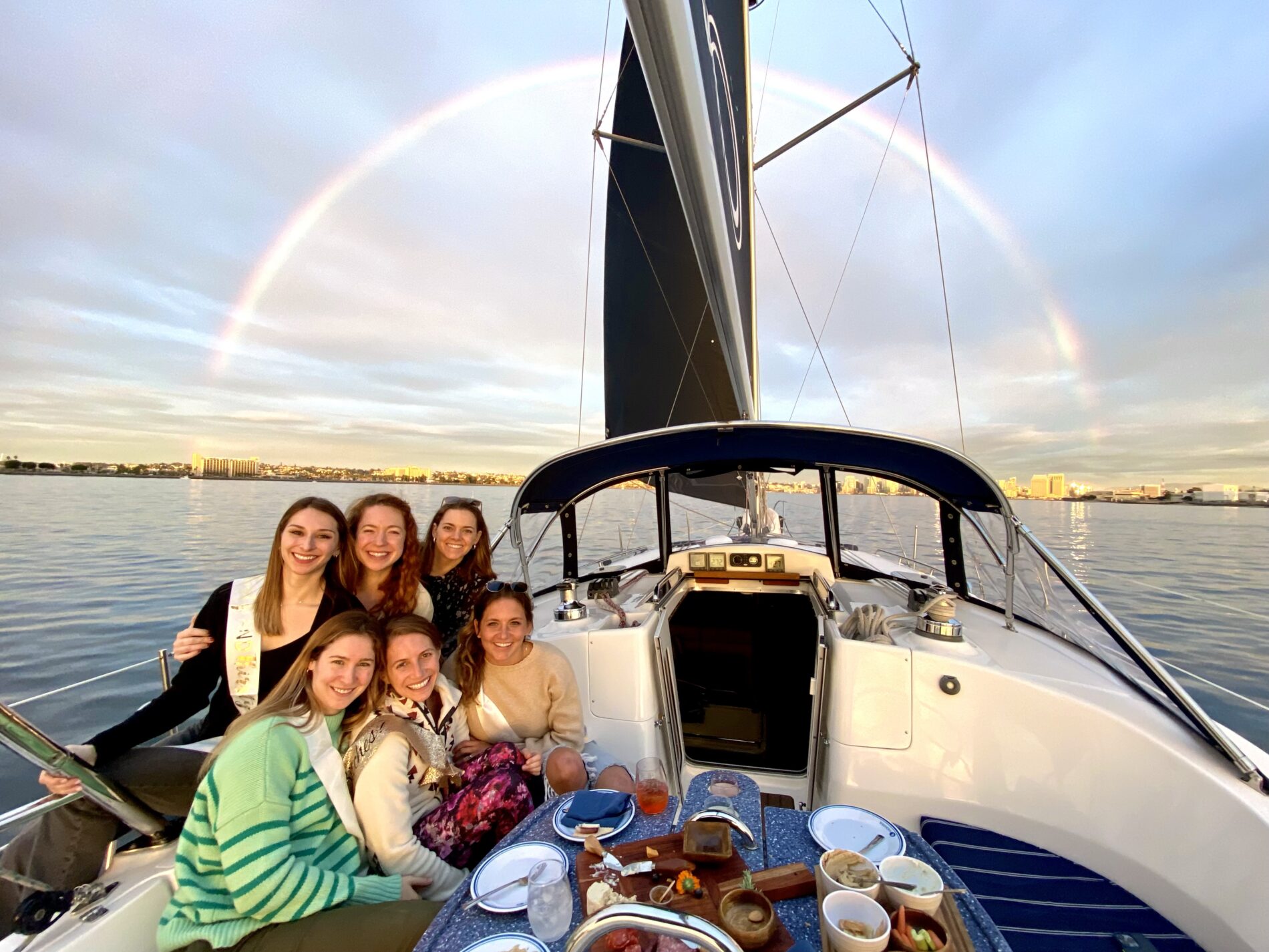 Sail Riviera San Diego – Enjoy the freedom of your own floating island